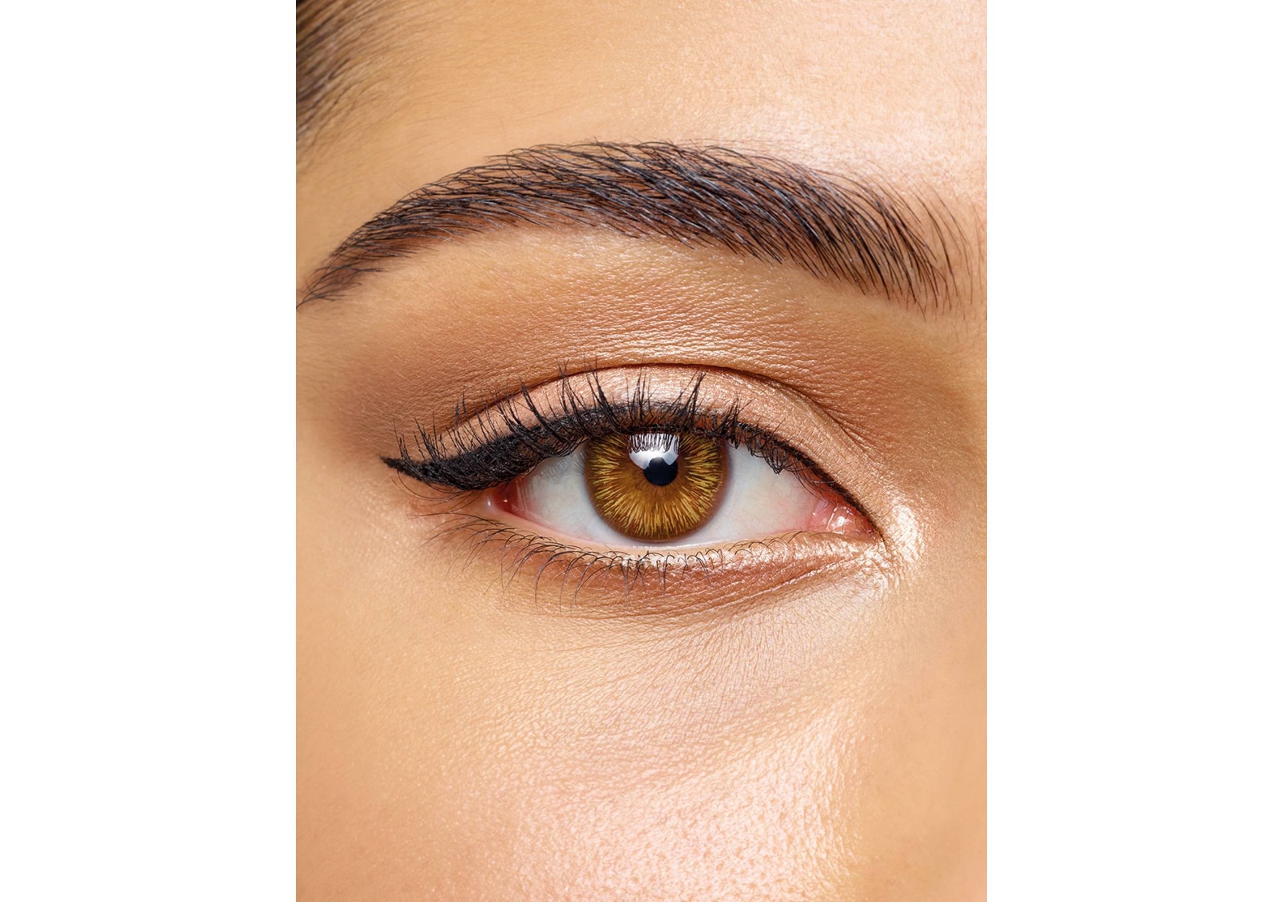 1 Day Acuvue Define Fresh Hazel - Pack of 30's | Yateem Opticians